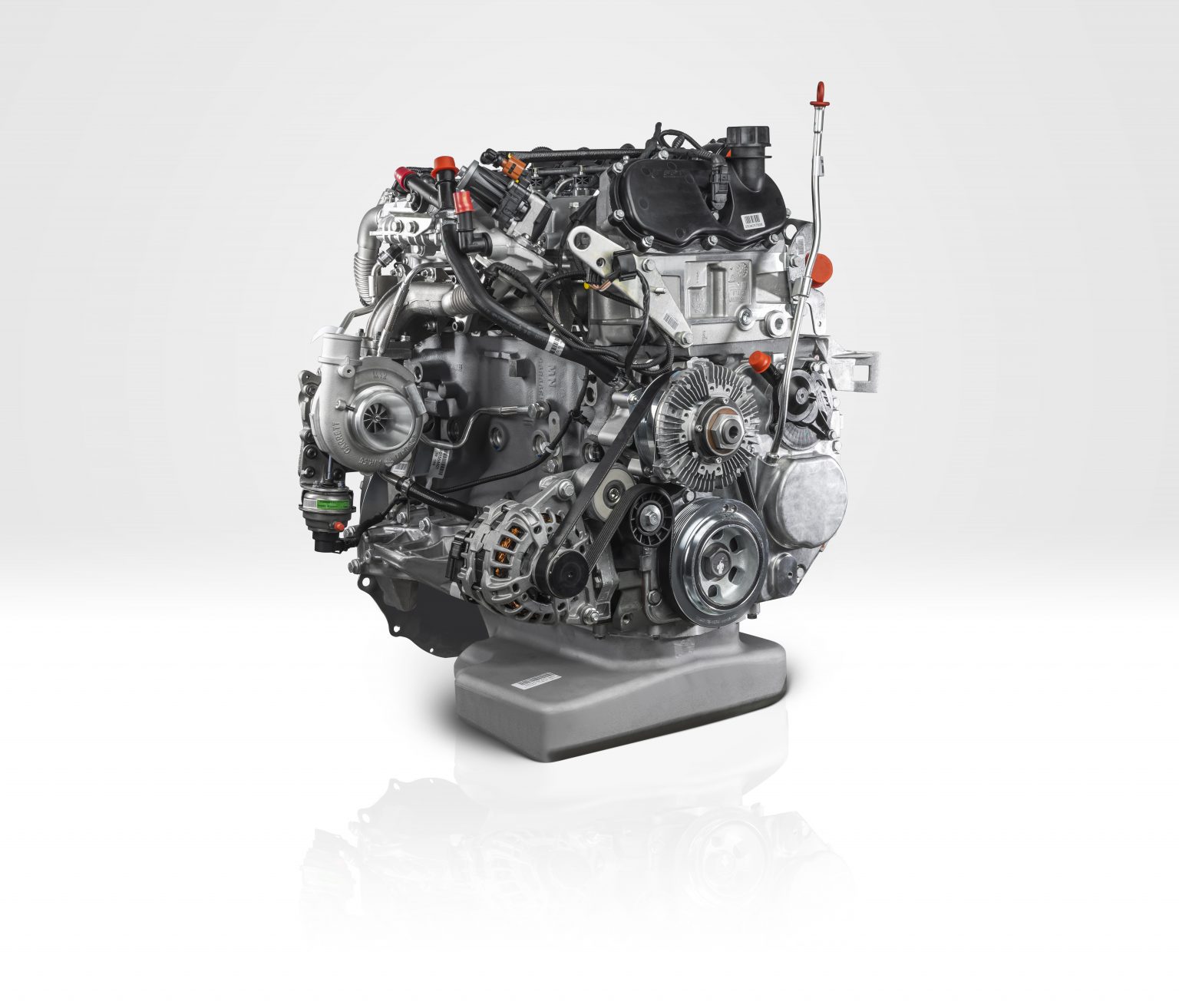 Novo motor FPT F1C Max: máxima economia, desempenho, potência e ...